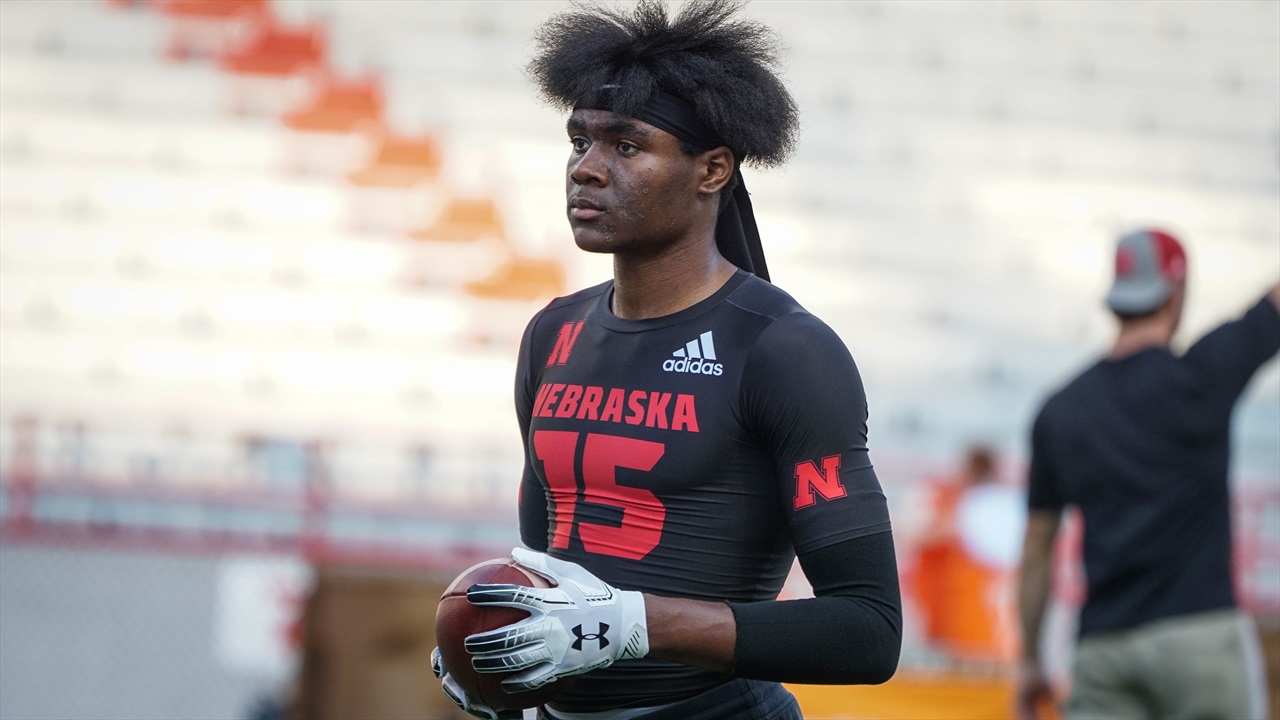 Bellevue West WR Zavier Betts to Sign with Huskers Friday | Hail Varsity